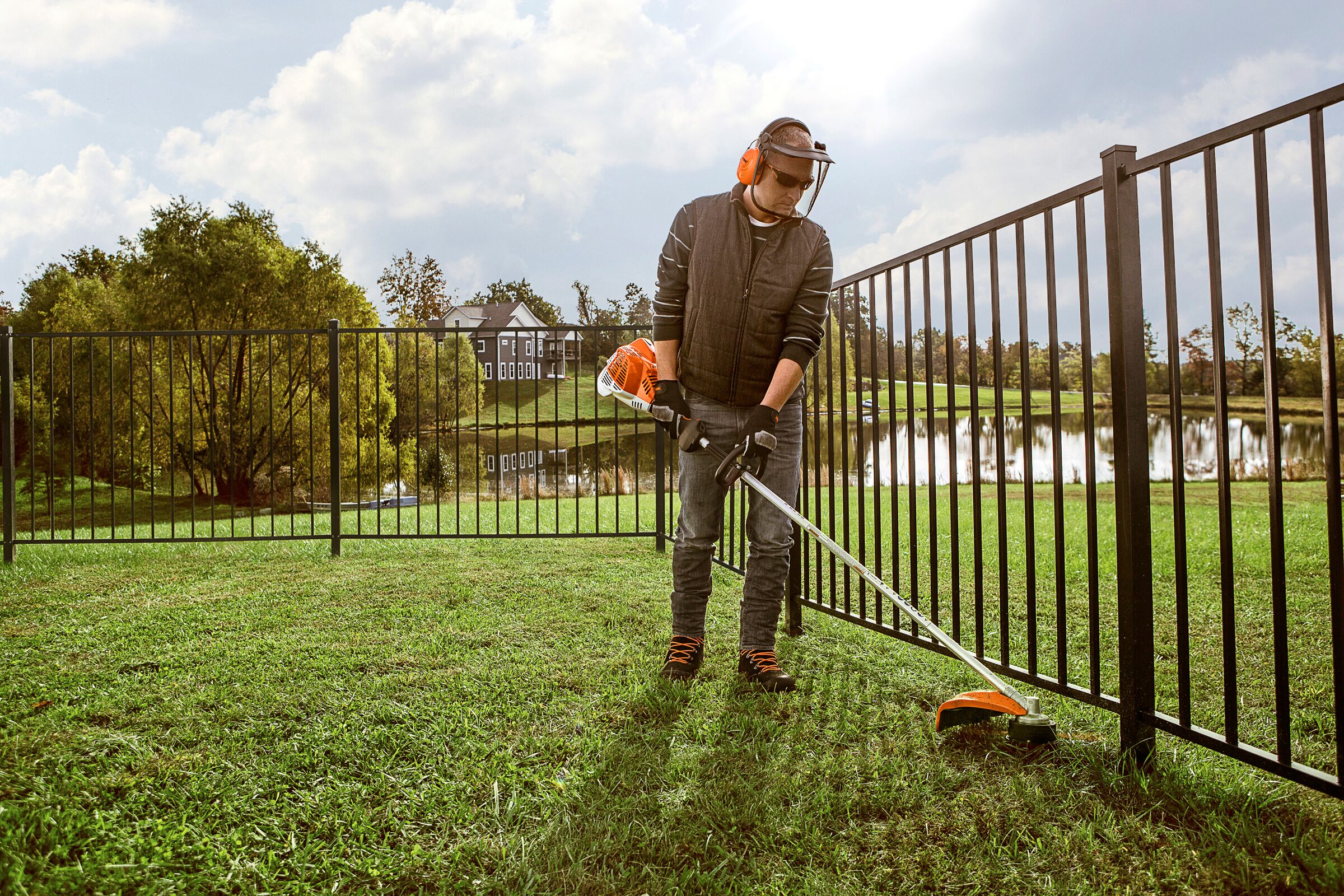 STIHL FS 70 R Professional Trimmer with Straight Shaft