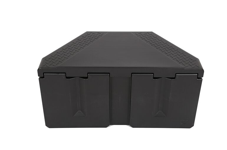 Dee Zee Poly Plastic Triangle Trailer Box