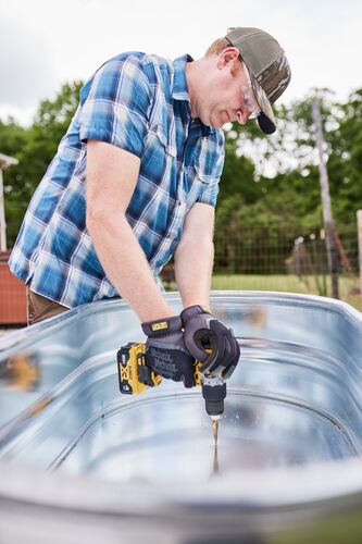 Tarter 40 Gal. Zinc-coated Steel Galvanized Stock Tank
