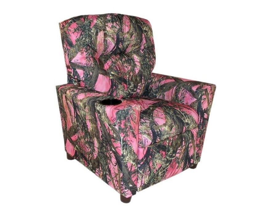 JCooper USA Pink Camo Cozy Kids Recliner