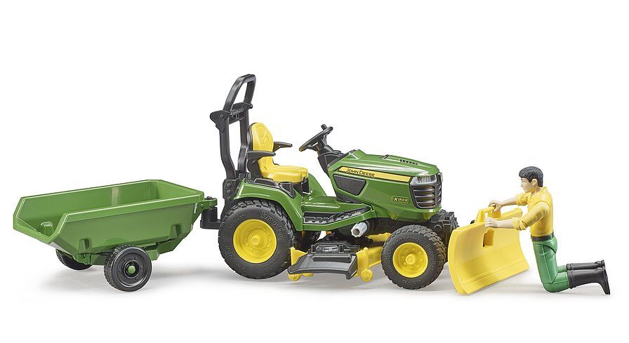 John Deere Lawn Tractor w/ Trailer and Figure
